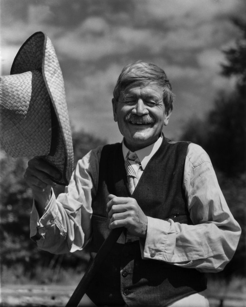 Stephen Leacock – Yousuf Karsh