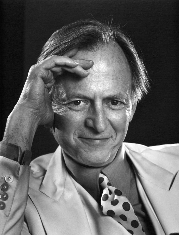 Tom Wolfe, 1930-2018 – Yousuf Karsh