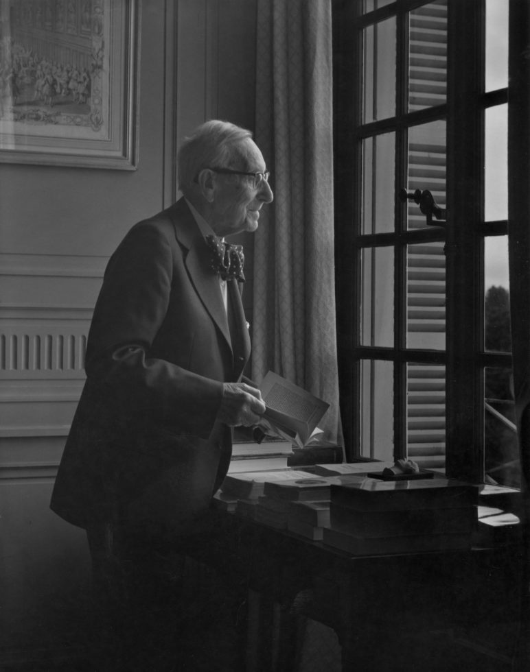 Dr. Robert Debré – Yousuf Karsh